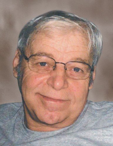 Gérald, Cyr - Salon Funéraire JB Côté et Fils